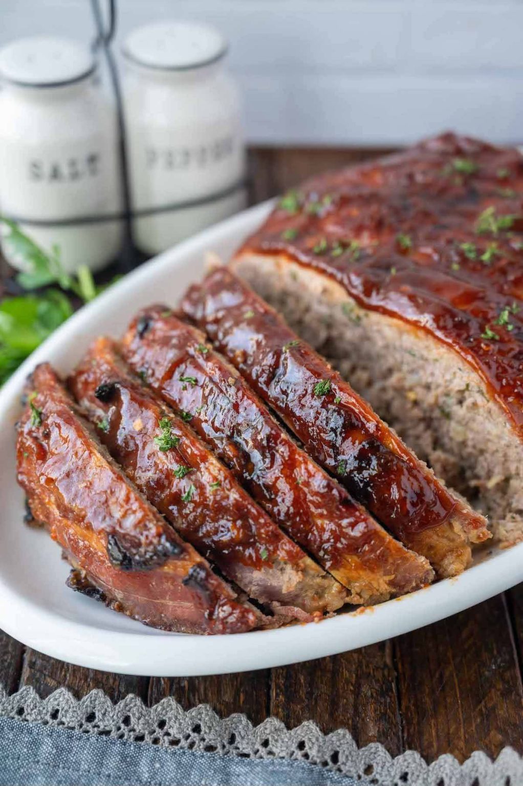 Classic Glazed Meatloaf Recipe – Yum Recipes