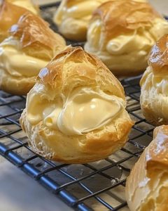Classic Vanilla Cream Puffs – Yum Recipes
